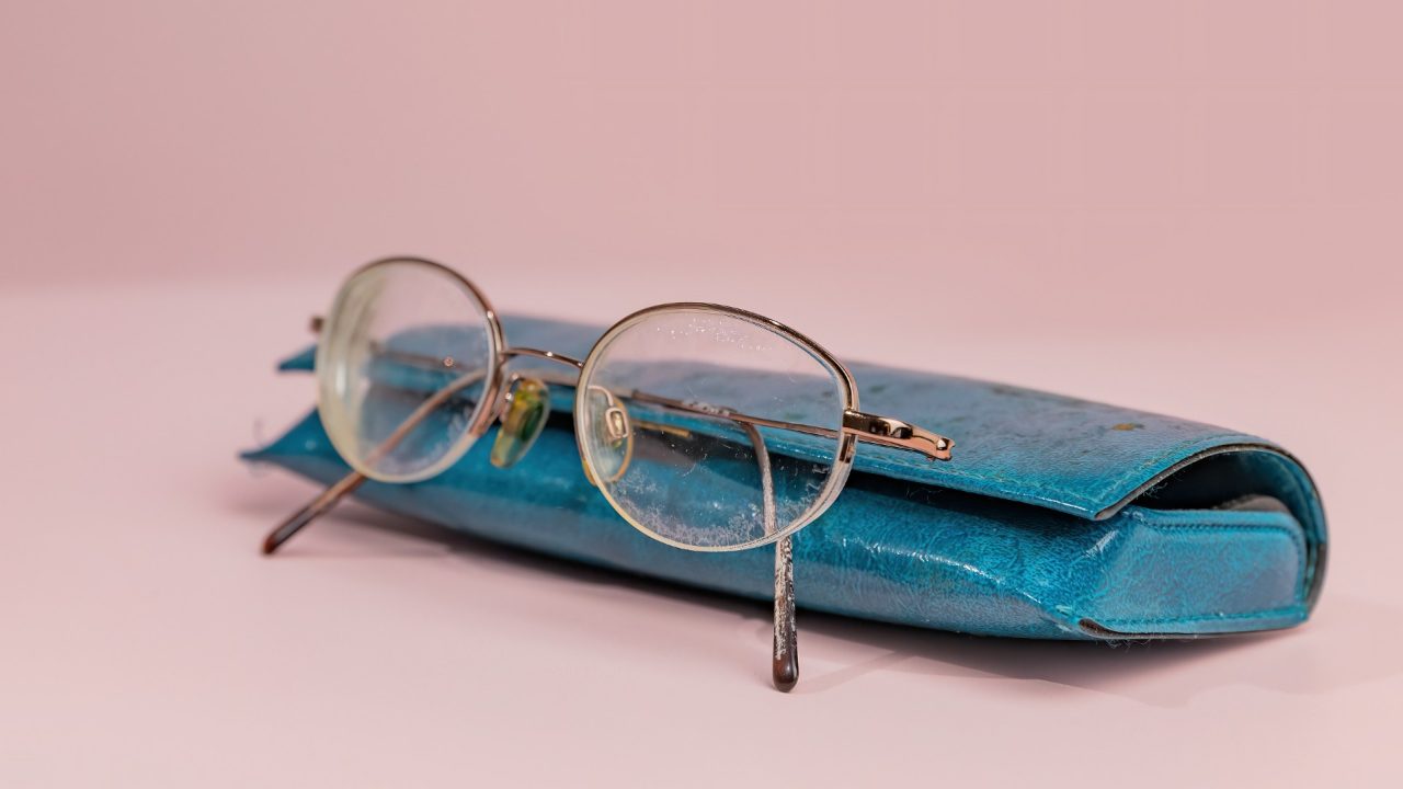 Curating Grief: Sorting the Stuff of Life and Loss - Live Course with ...